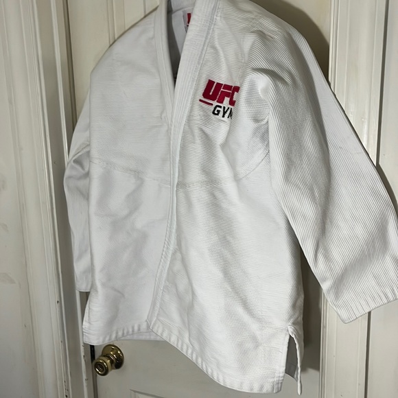 ufo-gym | Other | Ufc Gym Premium Edition Size Ao Closet Clean Out Sale ...